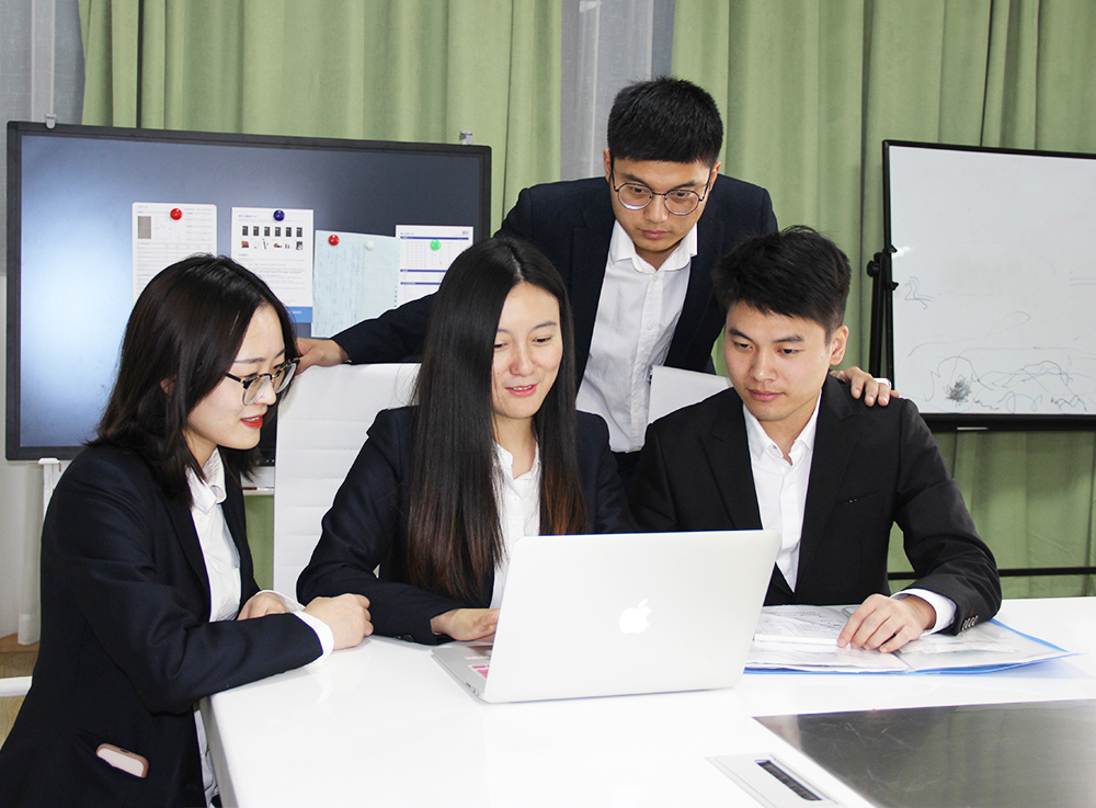 Our Team - Moregosolar